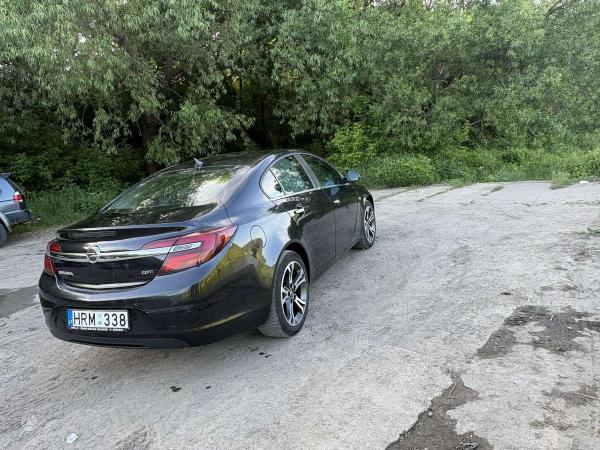 Melns Opel Insignia 2015 Viļņa, ar dzinēja tilpumu 1.96 L un nobraukumu 247 tūkst. km par 4050 €, foto 4 vietnē AUTOMOTO.COM.LV