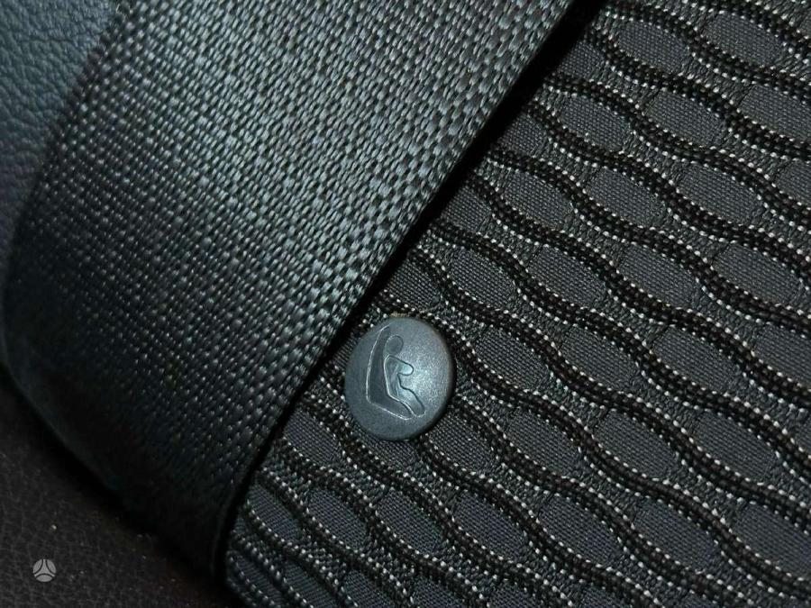 Melns Opel Insignia 2017 Kauņa, ar dzinēja tilpumu 1.60 L un nobraukumu 241 tūkst. km par 6000 €, foto 14 vietnē AUTOMOTO.COM.LV