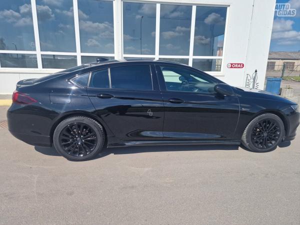 Melns Opel Insignia 2017 Kretinga, ar dzinēja tilpumu 2.00 L un nobraukumu 203 tūkst. km par 12499 €, foto 8 vietnē AUTOMOTO.COM.LV