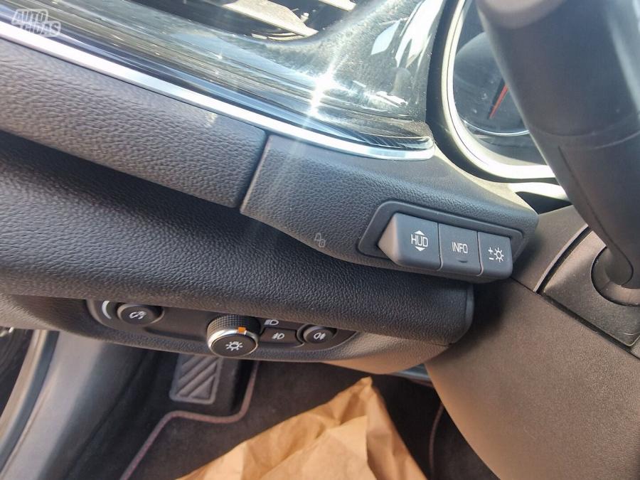 Black Opel Insignia 2017 in Kretinga, with an engine capacity of 2.00 L and mileage of 203 thousand km for 12499 €, photo 16 on AUTOMOTO.COM.LV