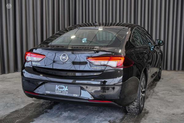 Black Opel Insignia 2018 in Marijampole, with an engine capacity of 1.60 L and mileage of 106 thousand km for 10950 €, photo 11 on AUTOMOTO.COM.LV