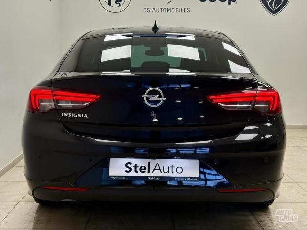 Black Opel Insignia 2020 in Vilnius, with an engine capacity of 1.50 L and mileage of 95 thousand km for 14490 €, photo 5 on AUTOMOTO.COM.LV