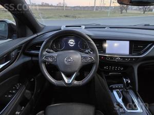 Black Opel Insignia 2020 in Jurmala, with an engine capacity of 2.00 L and mileage of 159 thousand km for 15500 €, photo 9 on AUTOMOTO.COM.LV