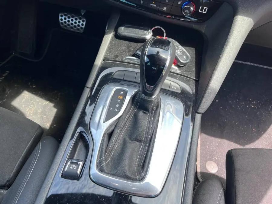 Melns Opel Insignia 2020 Jūrmala, ar dzinēja tilpumu 2.00 L un nobraukumu 141 tūkst. km par 13450 €, foto 17 vietnē AUTOMOTO.COM.LV