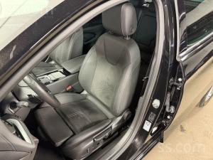 Black Opel Insignia 2020 in Jurmala, with an engine capacity of 2.00 L and mileage of 141 thousand km for 13850 €, photo 17 on AUTOMOTO.COM.LV
