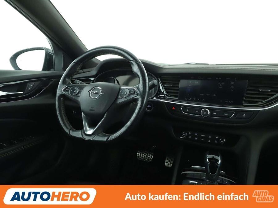 Black Opel Insignia 2021 in Kaunas, with an engine capacity of 2.00 L and mileage of 65 thousand km for 24620 €, photo 13 on AUTOMOTO.COM.LV