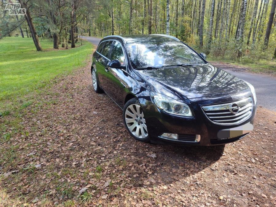 Black Opel Insignia 2009 in Pasvalys, with an engine capacity of 2.00 L and mileage of 320 thousand km for 3999 €, photo 5 on AUTOMOTO.COM.LV