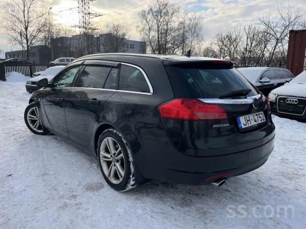Melns Opel Insignia 2009 Rīga, ar dzinēja tilpumu 2.00 L un nobraukumu 0 tūkst. km par 3990 €, foto 5 vietnē AUTOMOTO.COM.LV