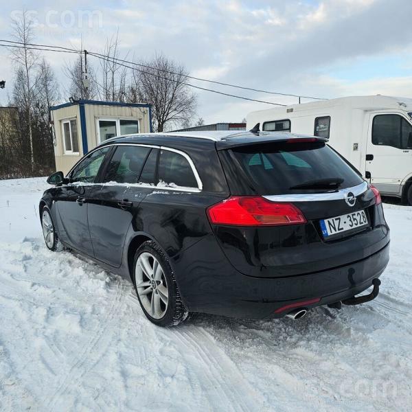 Melns Opel Insignia 2009 Rīga, ar dzinēja tilpumu 2.00 L un nobraukumu 285 tūkst. km par 2850 €, foto 6 vietnē AUTOMOTO.COM.LV