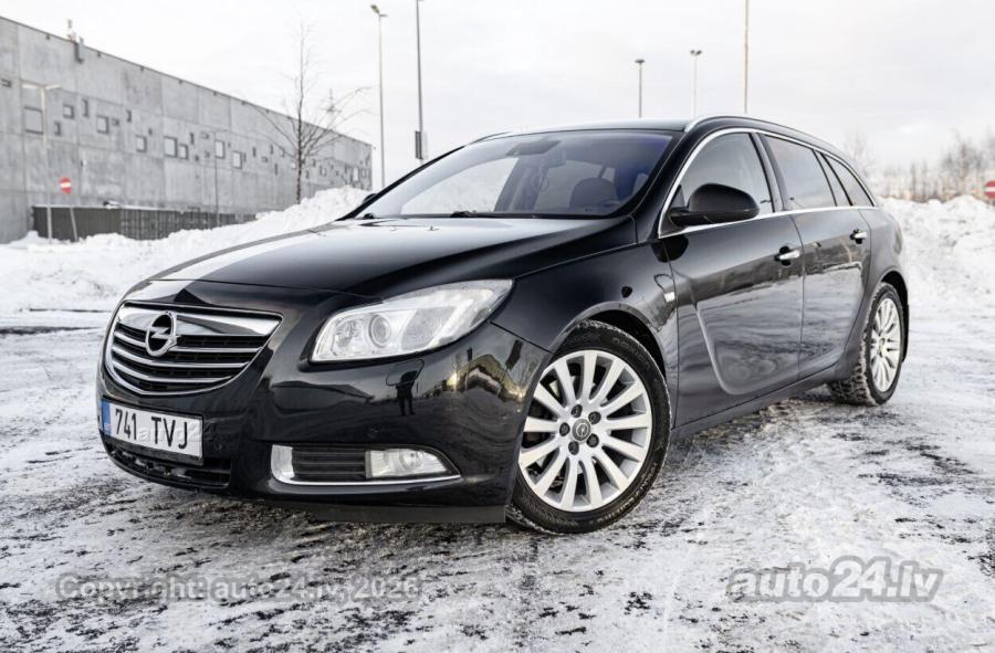 Black Opel Insignia 2009 in Tallinn, with an engine capacity of 2.00 L and mileage of 338 thousand km for 2990 €, photo 3 on AUTOMOTO.COM.LV
