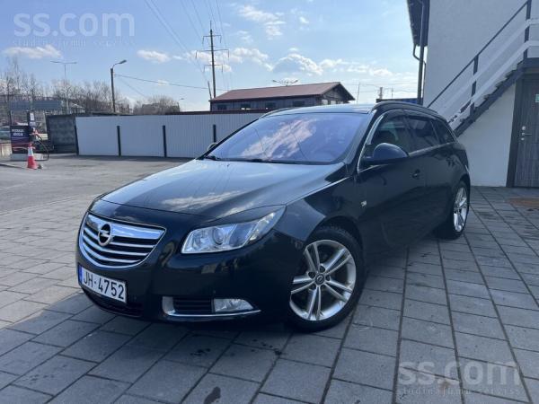 Melns Opel Insignia 2009 Rīga, ar dzinēja tilpumu 2.00 L un nobraukumu 0 tūkst. km par 2490 €, foto 1 vietnē AUTOMOTO.COM.LV
