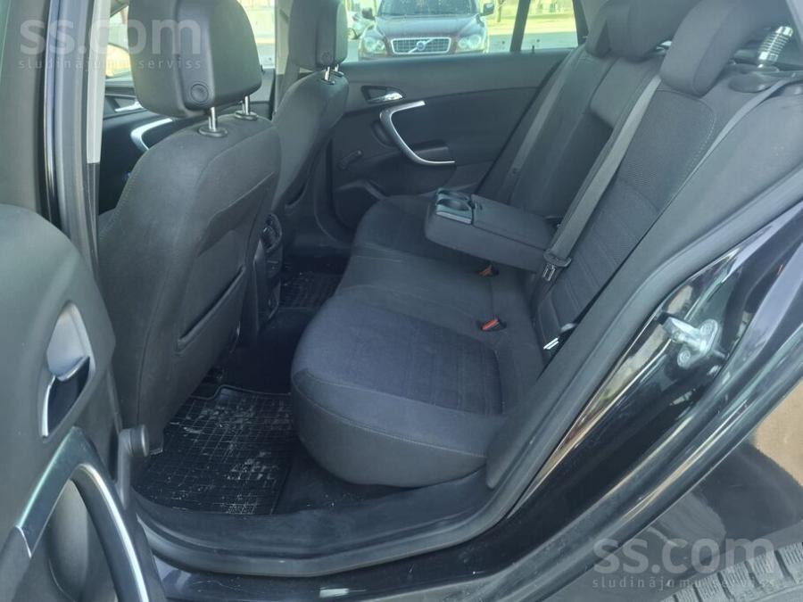 Melns Opel Insignia 2009 Talsi, ar dzinēja tilpumu 2.00 L un nobraukumu 244 tūkst. km par 3000 €, foto 13 vietnē AUTOMOTO.COM.LV