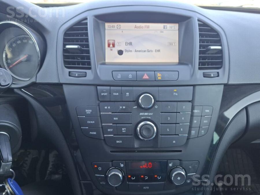 Melns Opel Insignia 2009 Talsi, ar dzinēja tilpumu 2.00 L un nobraukumu 244 tūkst. km par 3000 €, foto 17 vietnē AUTOMOTO.COM.LV