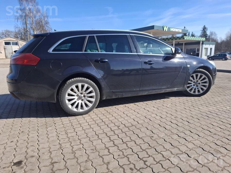 Melns Opel Insignia 2009 Talsi, ar dzinēja tilpumu 2.00 L un nobraukumu 244 tūkst. km par 3000 €, foto 23 vietnē AUTOMOTO.COM.LV