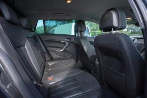 Melns Opel Insignia 2009 Liepāja, ar dzinēja tilpumu 2.00 L un nobraukumu 319 tūkst. km par 3500 €, foto 10 vietnē AUTOMOTO.COM.LV