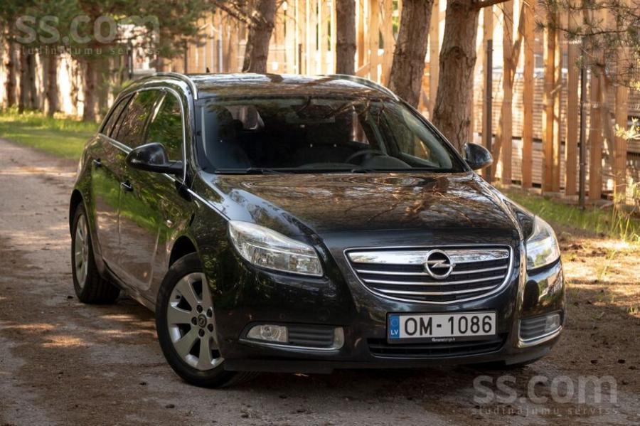Melns Opel Insignia 2009 Tukums, ar dzinēja tilpumu 1.80 L un nobraukumu 158 tūkst. km par 4490 €, foto 1 vietnē AUTOMOTO.COM.LV