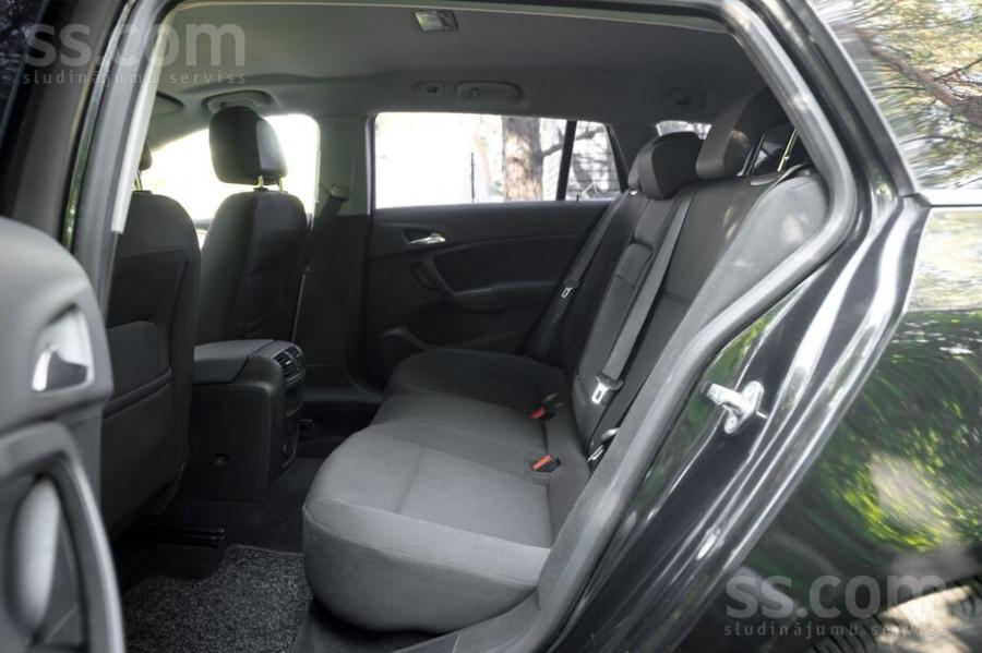 Melns Opel Insignia 2009 Tukums, ar dzinēja tilpumu 1.80 L un nobraukumu 158 tūkst. km par 4490 €, foto 11 vietnē AUTOMOTO.COM.LV