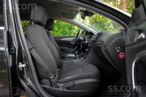 Melns Opel Insignia 2009 Tukums, ar dzinēja tilpumu 1.80 L un nobraukumu 158 tūkst. km par 4490 €, foto 13 vietnē AUTOMOTO.COM.LV