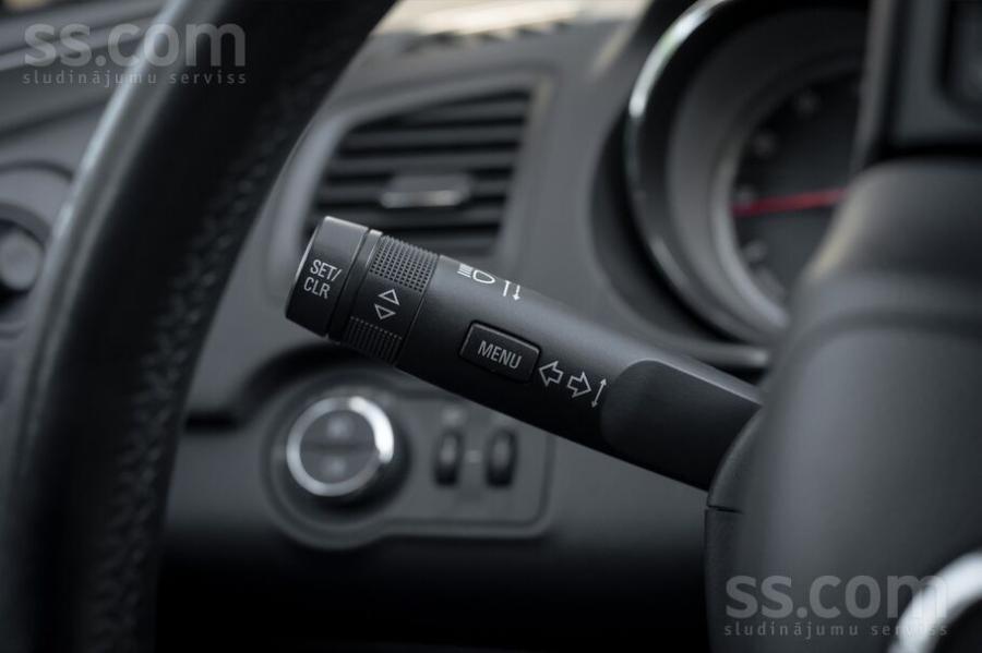 Melns Opel Insignia 2009 Tukums, ar dzinēja tilpumu 1.80 L un nobraukumu 158 tūkst. km par 4490 €, foto 17 vietnē AUTOMOTO.COM.LV