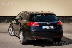 Melns Opel Insignia 2009 Talsi, ar dzinēja tilpumu 2.00 L un nobraukumu 247 tūkst. km par 2990 €, foto 5 vietnē AUTOMOTO.COM.LV