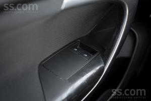 Melns Opel Insignia 2009 Talsi, ar dzinēja tilpumu 2.00 L un nobraukumu 247 tūkst. km par 2990 €, foto 14 vietnē AUTOMOTO.COM.LV