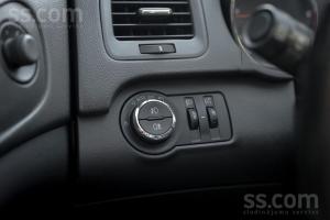 Melns Opel Insignia 2009 Talsi, ar dzinēja tilpumu 2.00 L un nobraukumu 247 tūkst. km par 2990 €, foto 15 vietnē AUTOMOTO.COM.LV