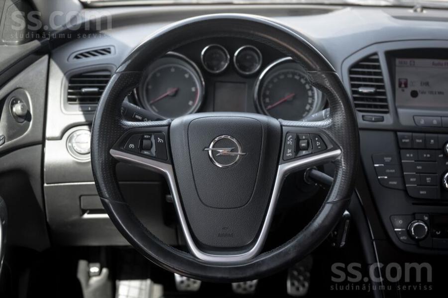 Melns Opel Insignia 2009 Talsi, ar dzinēja tilpumu 2.00 L un nobraukumu 247 tūkst. km par 2990 €, foto 18 vietnē AUTOMOTO.COM.LV