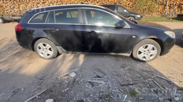 Melns Opel Insignia 2009 Jēkabpils, ar dzinēja tilpumu 2.00 L un nobraukumu 330 tūkst. km par 1000 €, foto 2 vietnē AUTOMOTO.COM.LV