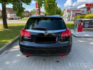 Melns Opel Insignia 2009 Jelgava, ar dzinēja tilpumu 2.00 L un nobraukumu 378 tūkst. km par 800 €, foto 6 vietnē AUTOMOTO.COM.LV