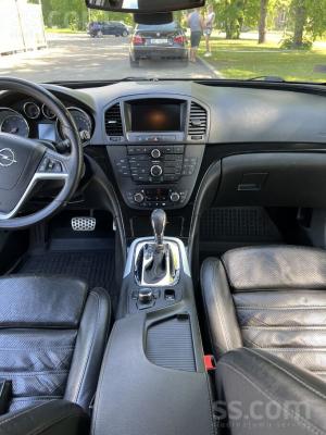 Melns Opel Insignia 2009 Jelgava, ar dzinēja tilpumu 2.00 L un nobraukumu 378 tūkst. km par 800 €, foto 9 vietnē AUTOMOTO.COM.LV