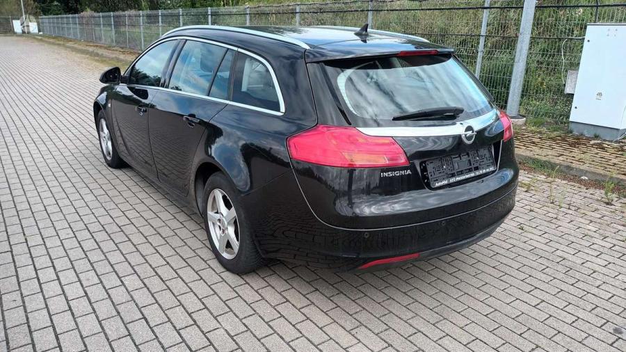 Melns Opel Insignia 2009 Marijampole, ar dzinēja tilpumu 1.80 L un nobraukumu 198 tūkst. km par 2300 €, foto 5 vietnē AUTOMOTO.COM.LV