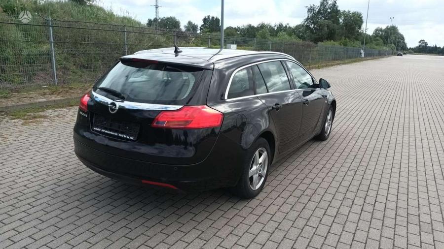 Melns Opel Insignia 2009 Marijampole, ar dzinēja tilpumu 1.80 L un nobraukumu 198 tūkst. km par 2300 €, foto 6 vietnē AUTOMOTO.COM.LV