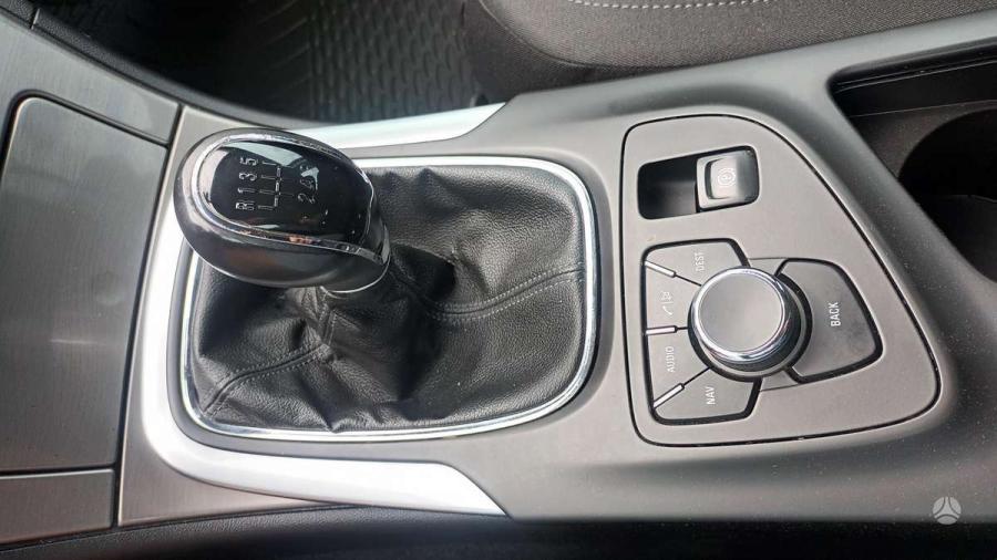 Melns Opel Insignia 2009 Marijampole, ar dzinēja tilpumu 1.80 L un nobraukumu 198 tūkst. km par 2300 €, foto 10 vietnē AUTOMOTO.COM.LV
