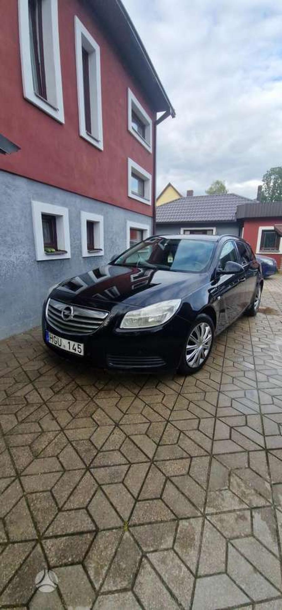Black Opel Insignia 2009 in Kaunas, with an engine capacity of 2.00 L and mileage of 520 thousand km for 850 €, photo 1 on AUTOMOTO.COM.LV