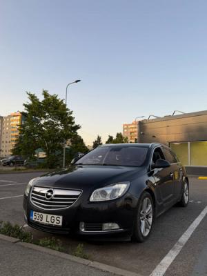 Melns Opel Insignia 2009 Tallina, ar dzinēja tilpumu 2.00 L un nobraukumu 276 tūkst. km par 4000 €, foto  vietnē AUTOMOTO.COM.LV