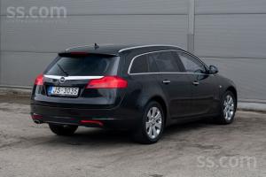 Melns Opel Insignia 2010 Rīga, ar dzinēja tilpumu 2.00 L un nobraukumu 0 tūkst. km par 3995 €, foto 4 vietnē AUTOMOTO.COM.LV