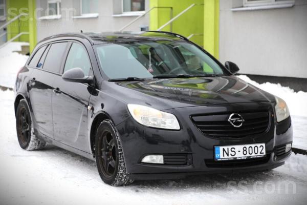 Melns Opel Insignia 2010 Rīga, ar dzinēja tilpumu 2.00 L un nobraukumu 436 tūkst. km par 1995 €, foto 4 vietnē AUTOMOTO.COM.LV