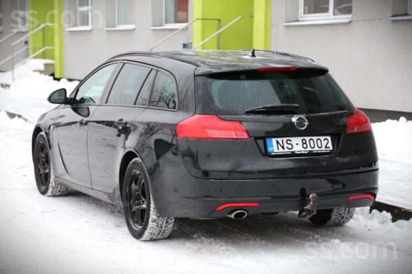 Melns Opel Insignia 2010 Rīga, ar dzinēja tilpumu 2.00 L un nobraukumu 436 tūkst. km par 1995 €, foto 5 vietnē AUTOMOTO.COM.LV