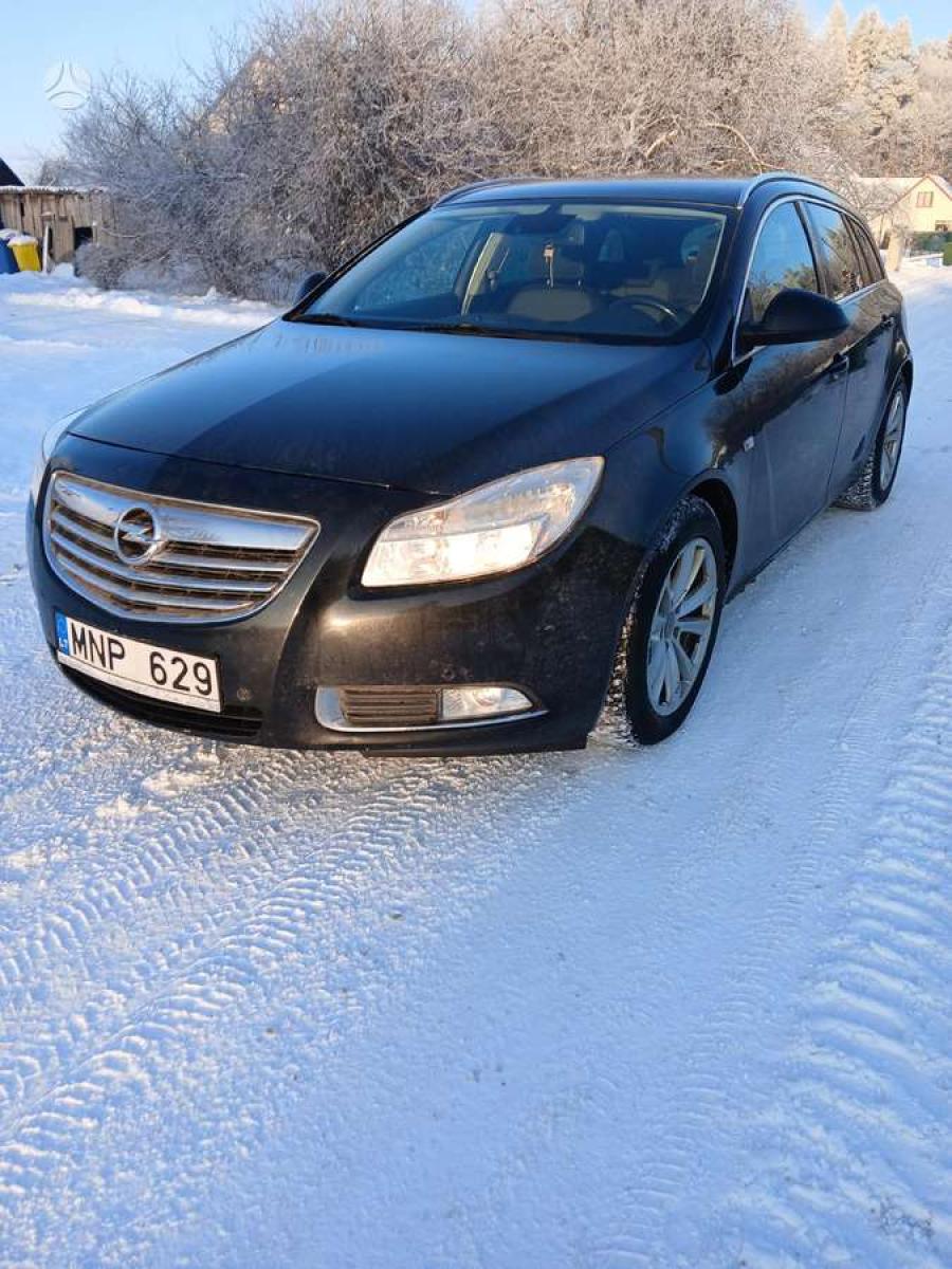 Melns Opel Insignia 2010 Kelmė, ar dzinēja tilpumu 1.96 L un nobraukumu 299 tūkst. km par 2850 €, foto 2 vietnē AUTOMOTO.COM.LV