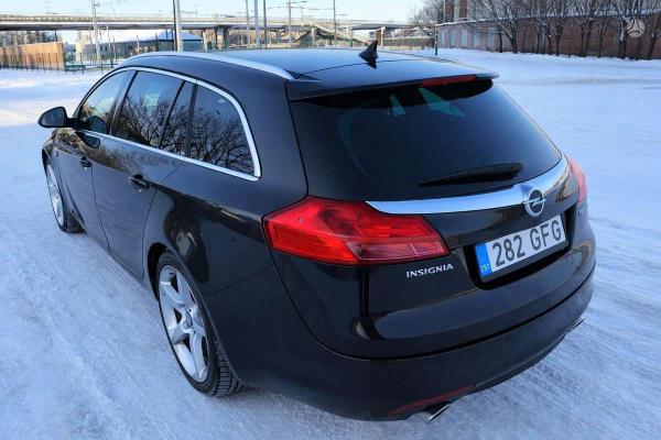 Melns Opel Insignia 2010 Šauļi, ar dzinēja tilpumu 1.60 L un nobraukumu 240 tūkst. km par 3690 €, foto 6 vietnē AUTOMOTO.COM.LV