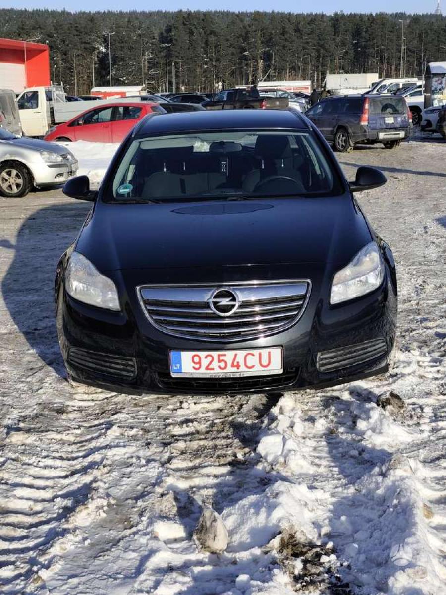 Melns Opel Insignia 2010 Viļņa, ar dzinēja tilpumu 2.00 L un nobraukumu 199 tūkst. km par 4200 €, foto 1 vietnē AUTOMOTO.COM.LV