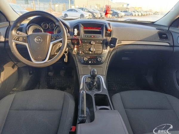 Melns Opel Insignia 2010 Avižieniai, ar dzinēja tilpumu 2.00 L un nobraukumu 365 tūkst. km par 2700 €, foto 8 vietnē AUTOMOTO.COM.LV
