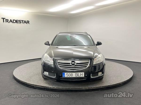 Melns Opel Insignia 2010 Pērnava, ar dzinēja tilpumu 2.00 L un nobraukumu 380 tūkst. km par 2990 €, foto 2 vietnē AUTOMOTO.COM.LV