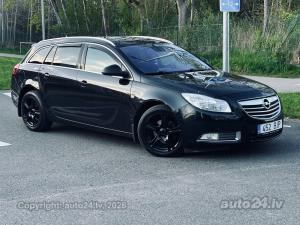Melns Opel Insignia 2010 Tallina, ar dzinēja tilpumu 2.00 L un nobraukumu 347 tūkst. km par 2290 €, foto 3 vietnē AUTOMOTO.COM.LV