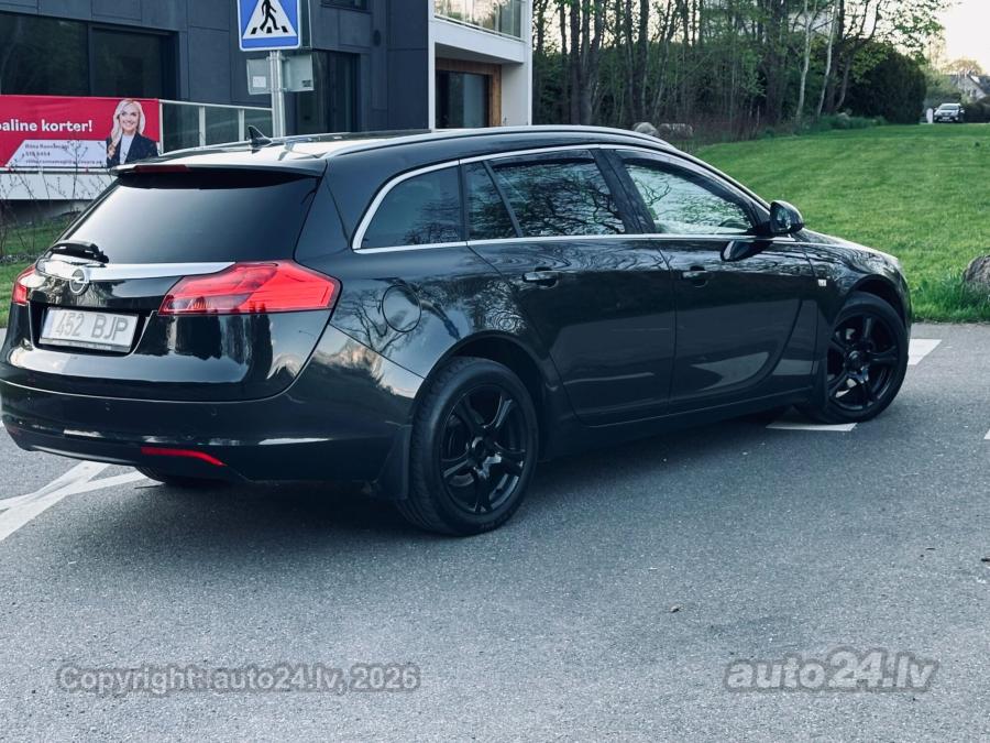 Melns Opel Insignia 2010 Tallina, ar dzinēja tilpumu 2.00 L un nobraukumu 347 tūkst. km par 2290 €, foto 6 vietnē AUTOMOTO.COM.LV