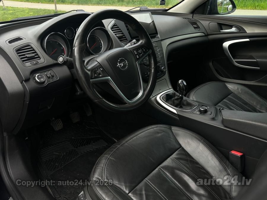 Melns Opel Insignia 2010 Tallina, ar dzinēja tilpumu 2.00 L un nobraukumu 347 tūkst. km par 2290 €, foto 8 vietnē AUTOMOTO.COM.LV
