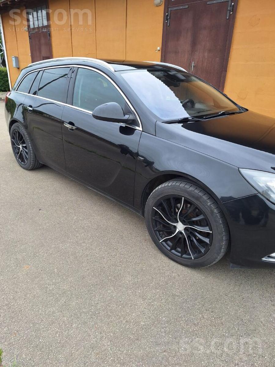 Melns Opel Insignia 2010 Dobele, ar dzinēja tilpumu 2.00 L un nobraukumu 355 tūkst. km par 3200 €, foto 10 vietnē AUTOMOTO.COM.LV