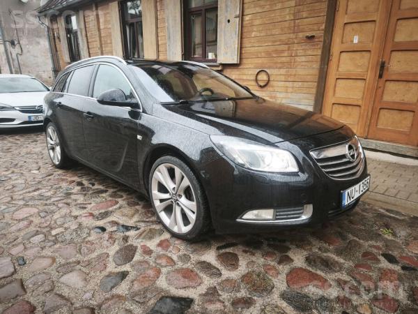 Melns Opel Insignia 2010 Talsi, ar dzinēja tilpumu 2.00 L un nobraukumu 295 tūkst. km par 3320 €, foto 1 vietnē AUTOMOTO.COM.LV