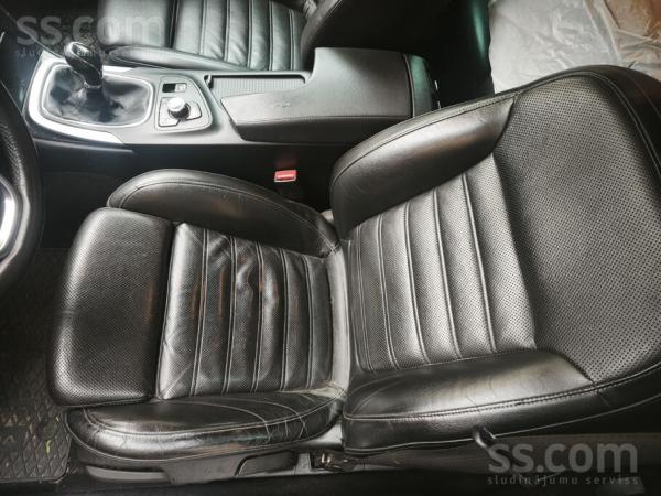 Melns Opel Insignia 2010 Talsi, ar dzinēja tilpumu 2.00 L un nobraukumu 295 tūkst. km par 3320 €, foto 3 vietnē AUTOMOTO.COM.LV