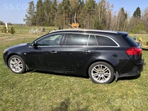 Черный Опель Инсигния 2010 в Рига, объемом двигателя 2.00 л и пробегом 285 тыс. км за 3500 €, фото 5 на AUTOMOTO.COM.LV